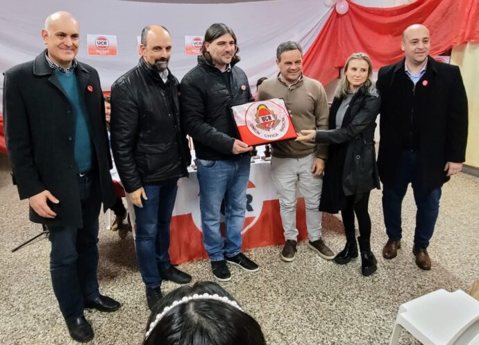 La UCR de la ciudad de Recreo renovó sus autoridades con una lista de ...