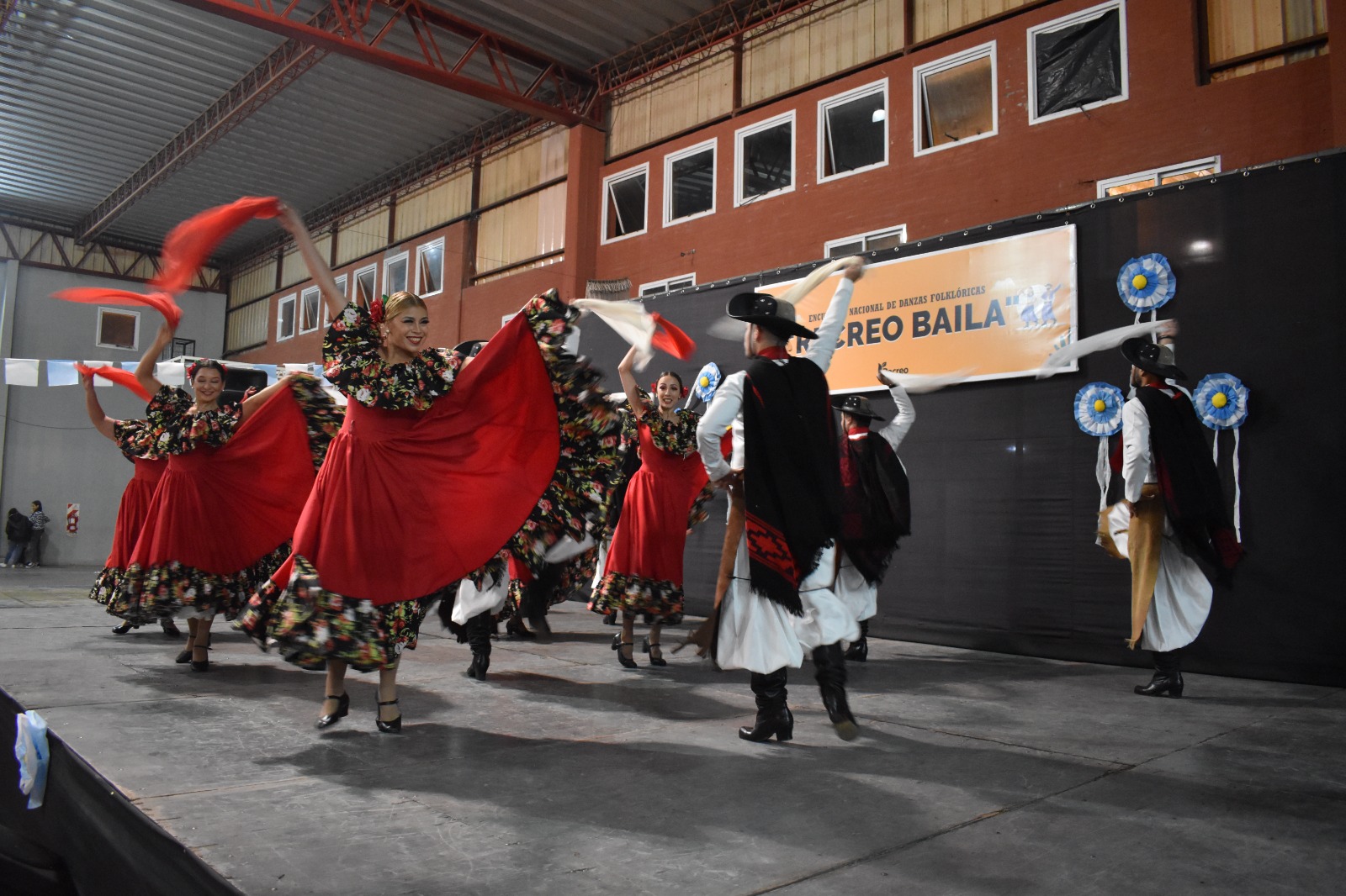 Más de 1000 personas vivieron el 3° Encuentro Nacional de Danzas Folklóricas “Recreo Baila ...